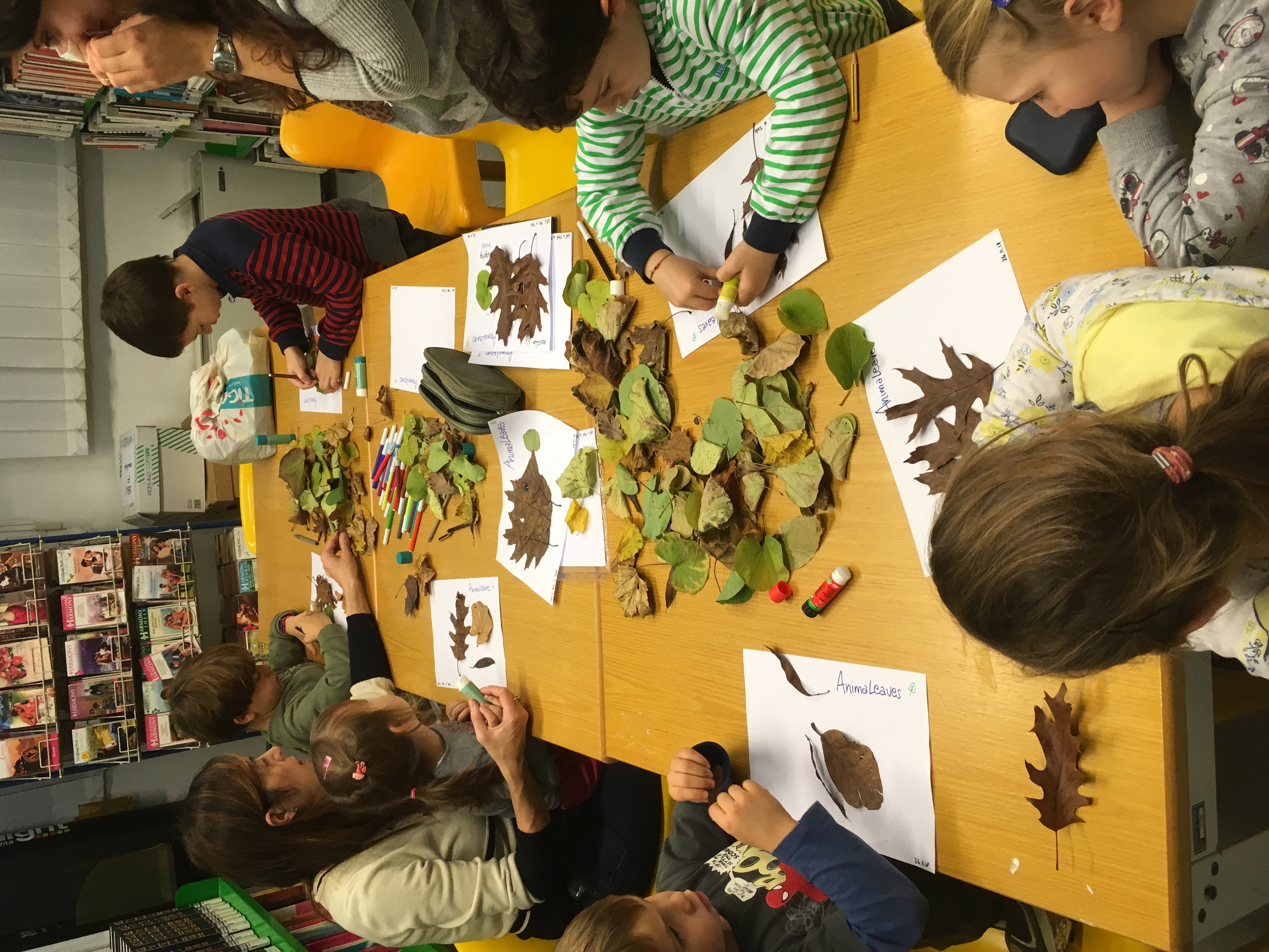 Flashlight | Genially